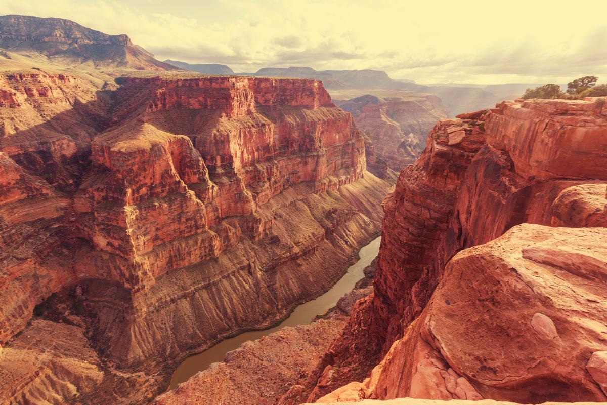 What is a Canyon in Geography? - Canyon Formation and Examples